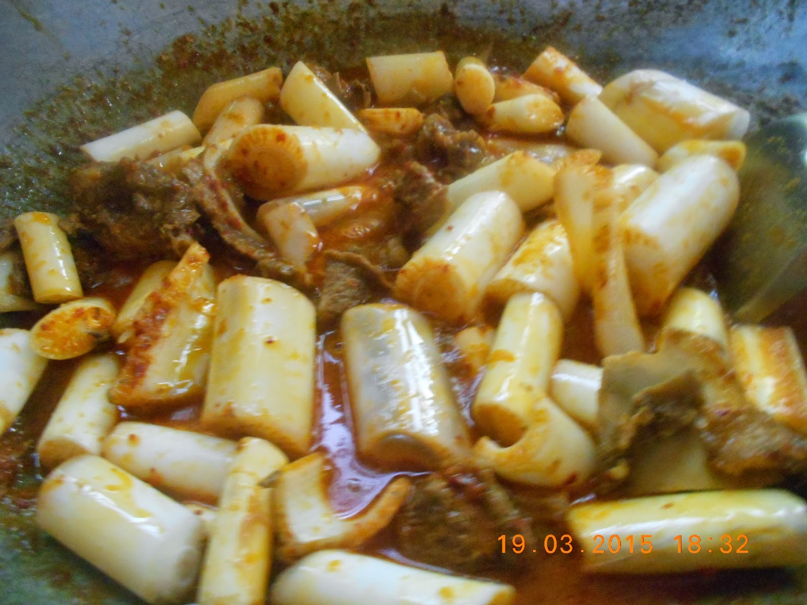 namakucella: GULAI DAGING DENGAN BATANG PISANG...!!