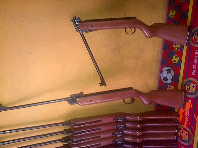 SENAPAN PATAH LUFT DIANA