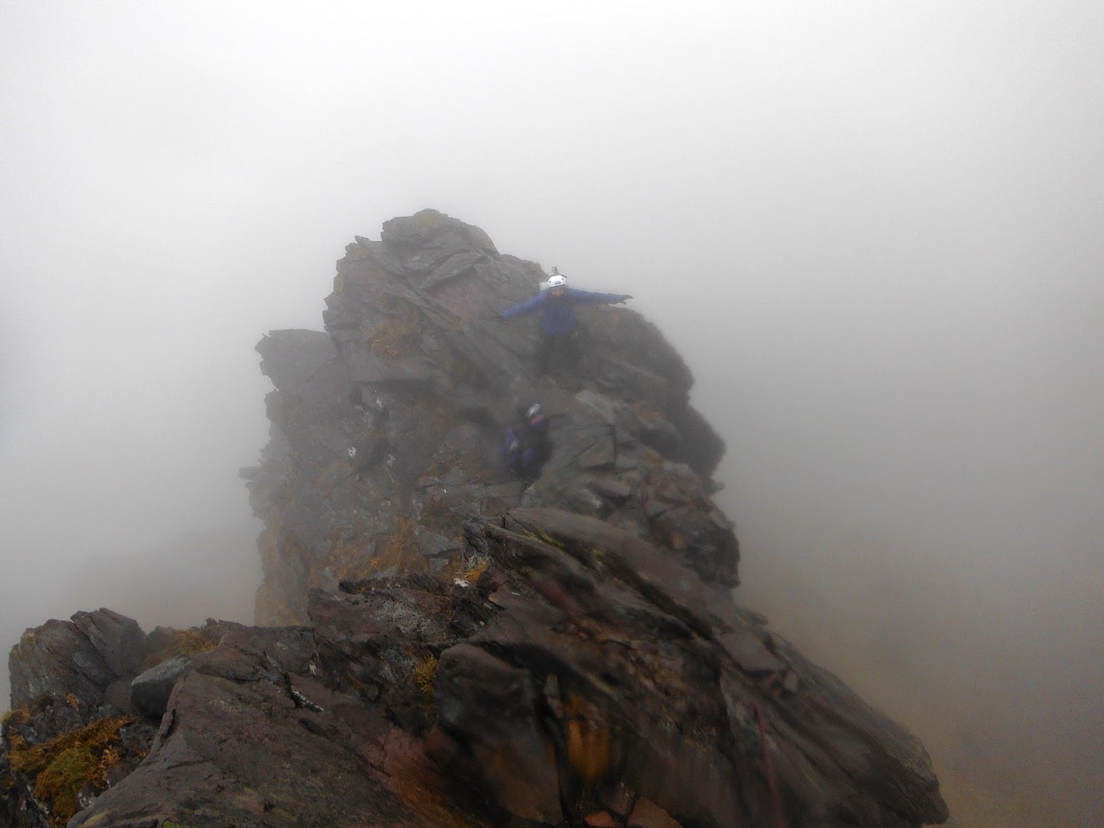 HOWL OF A TIME!!! - Kerry Climbing