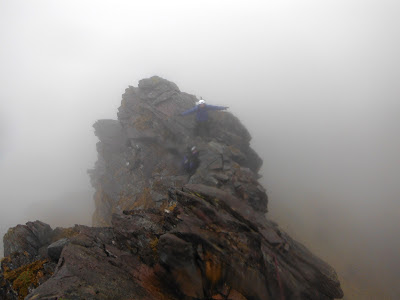 HOWL OF A TIME!!! - Kerry Climbing