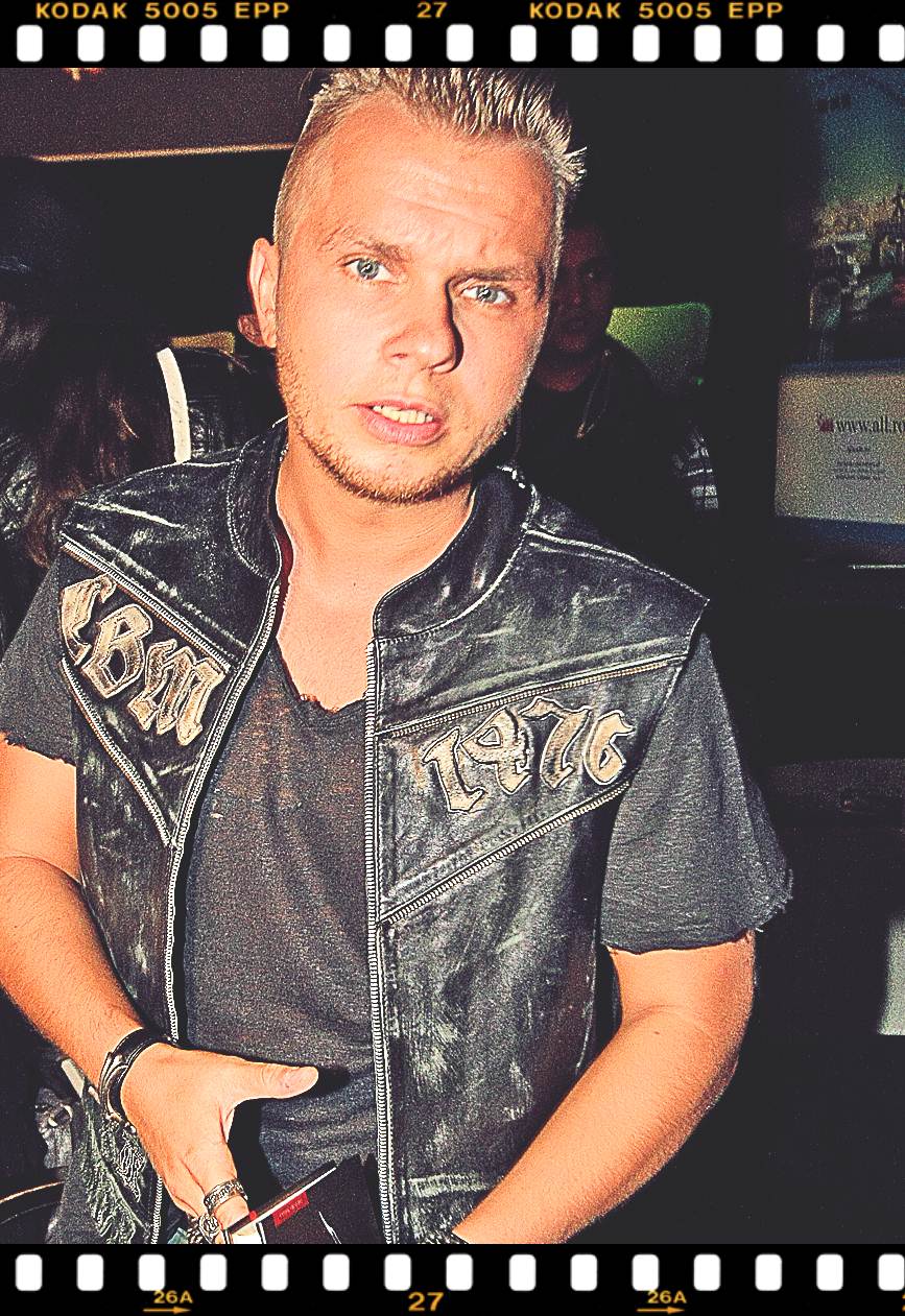 CONSUMATORUL DE SUFLETE aka CODIN MATICIUC love story nou cu FLAVIA ...