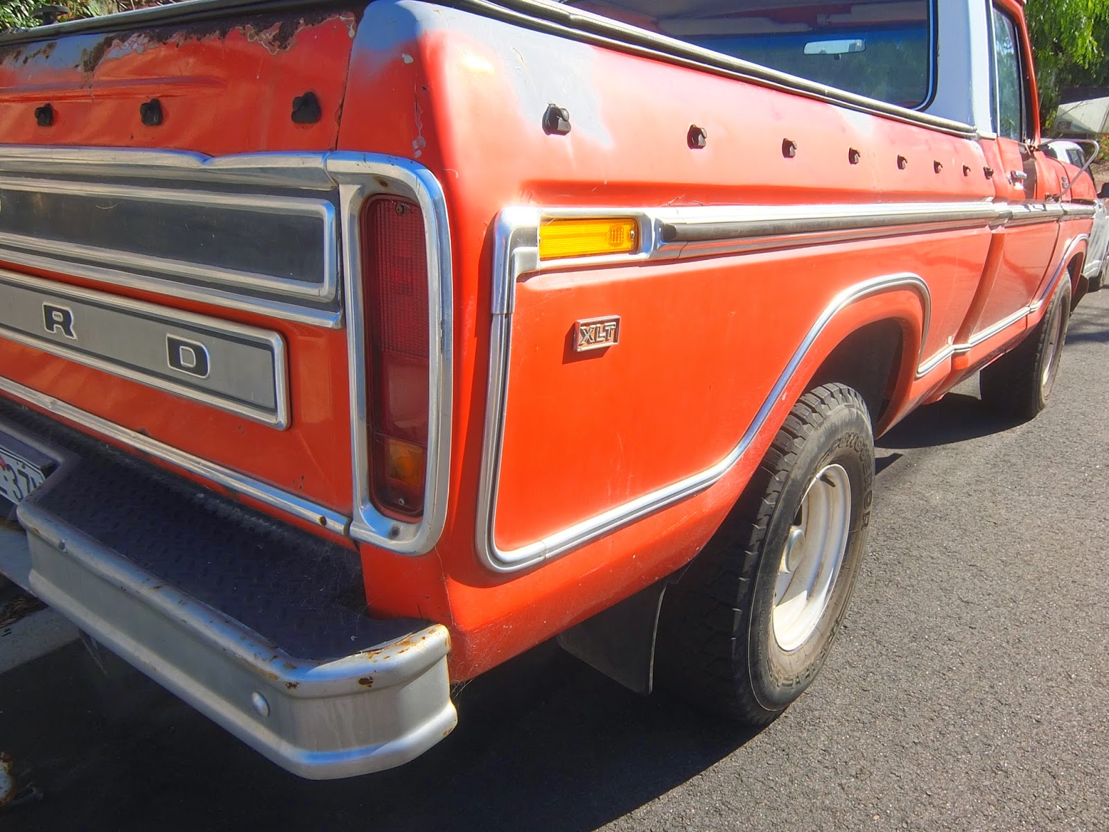 Aussie Old Parked Cars: 1978 Ford F100 Custom XLT