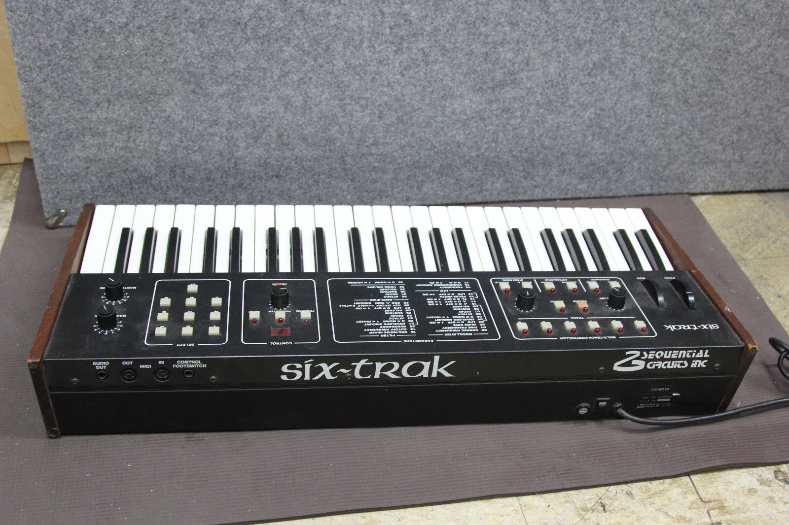 MATRIXSYNTH: Sequential Circuits Six-Trak