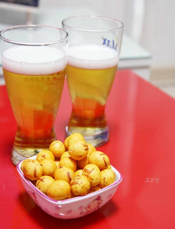 It's snack time!: Korean Snack : Ojingo peanuts