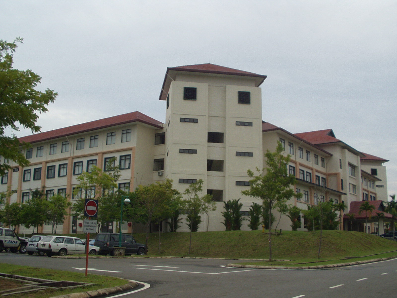 Manyi's~~: UMS View~~