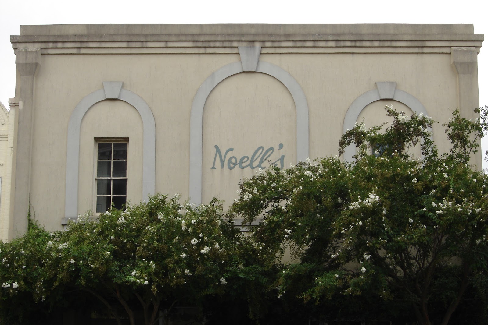 Places To Go, Buildings To See: Noell's - Thomaston, Georgia