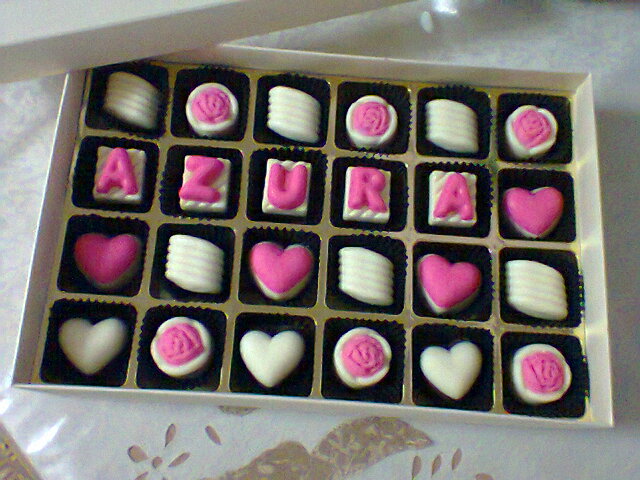 Homemade Coklat 2u: Chocs pink putih...