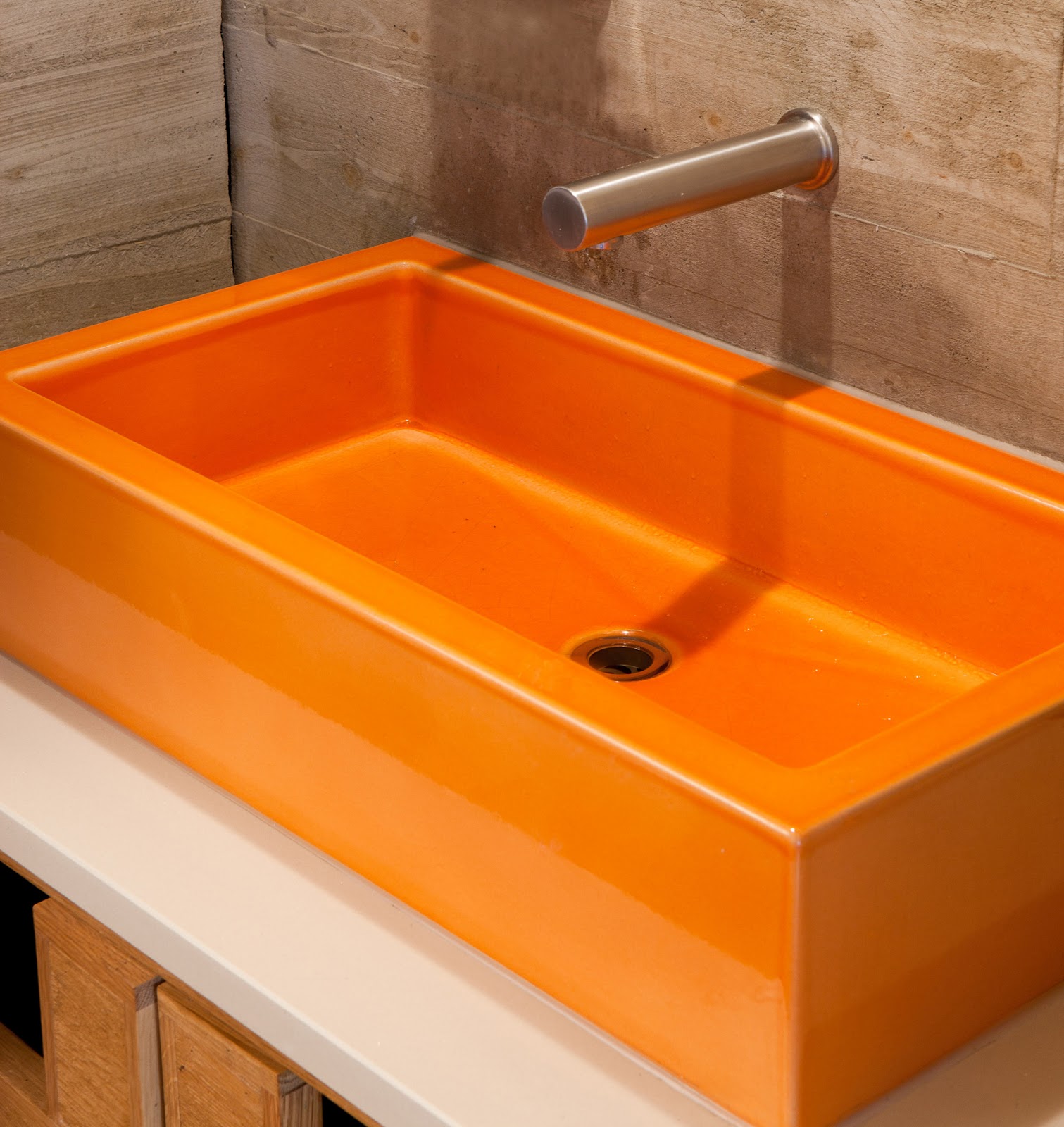 GOLD NOTES: MOLTEN GOLD – Color Forms