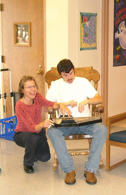 Shoreline Area News: Artist-in-Residence at Fircrest School teaches ...