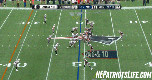 Video: Tom Brady lays down a block on Shane Vereen run