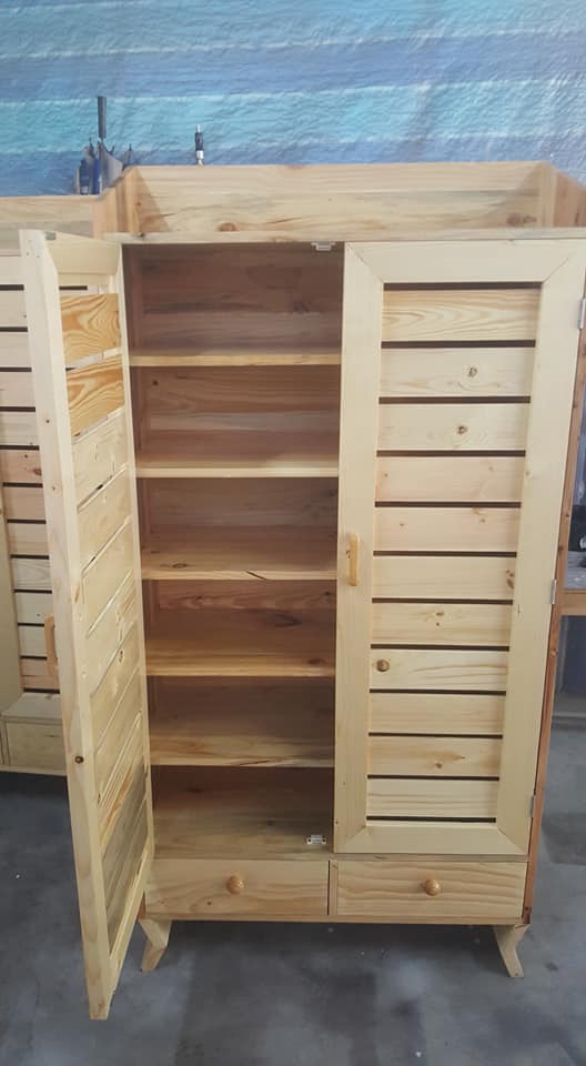 Kayu Warisan Malaysia: Perabot : Rak kasut