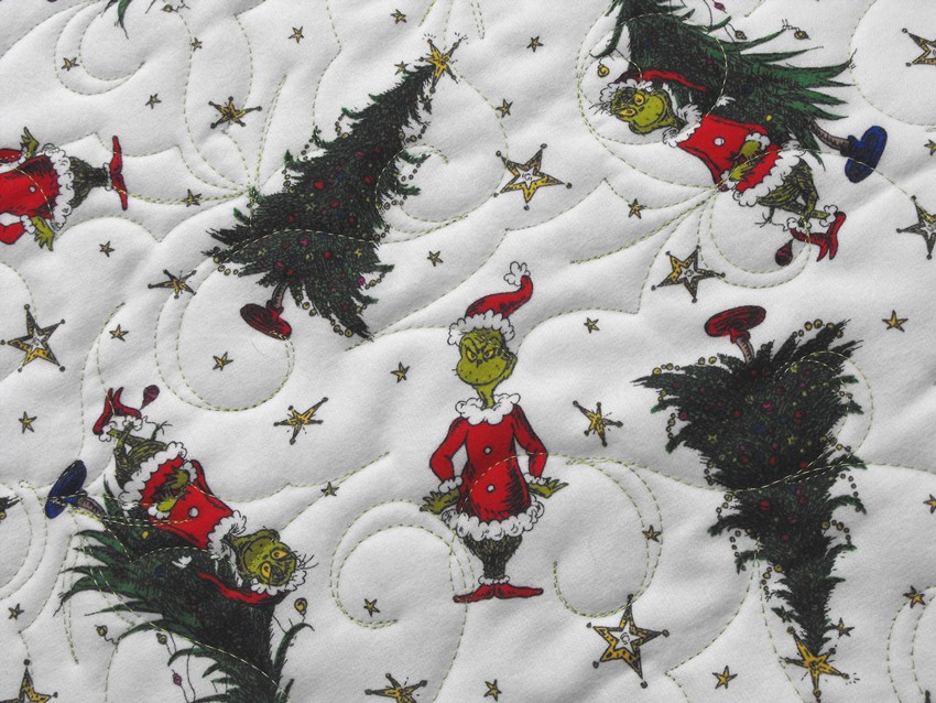 Crazy Creek Creations: Grinch Christmas Quilt by Jane