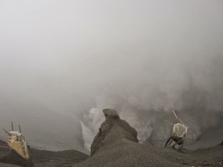 Climbing Mount Bromo, Indonesia (and Getting Soaked with Muddy Rain ...