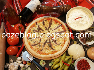 Poze pentru blog. Retete cu imagini: Pizza Napoli