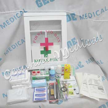 Jual Kotak P3K Standar Perusahaan (Kotak P3K di Tempat Kerja) - Toko ...