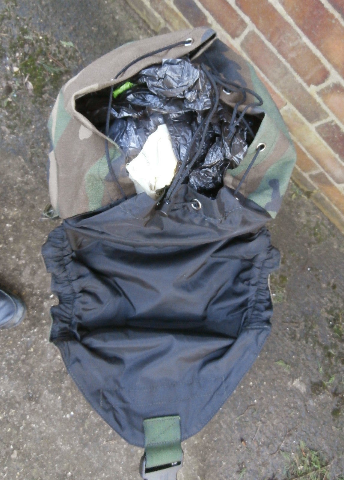 Webbingbabel: Dutch Army 40Litre Forest Camo Patrol Pack