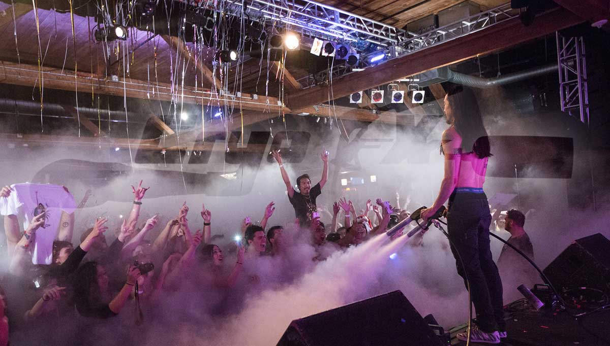 CryoFX® Manufacturer of Cryogenic theatrical CO2 Special Effects ...