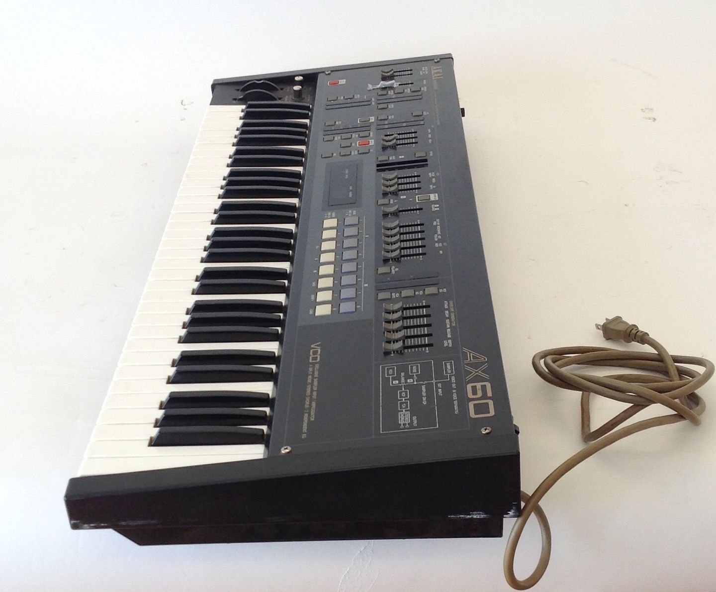 MATRIXSYNTH: AKAI AX-60 SN 10425-21483