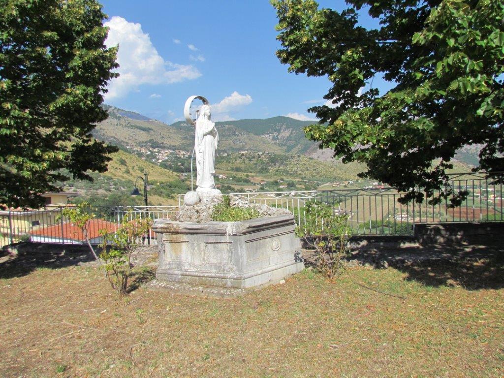 Tabernacoli italiani: Piedimonte San Germano. Madonna