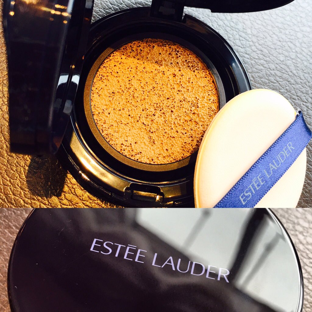Rouge Deluxe: Estee Lauder Double Wear Cushion BB Liquid Compact
