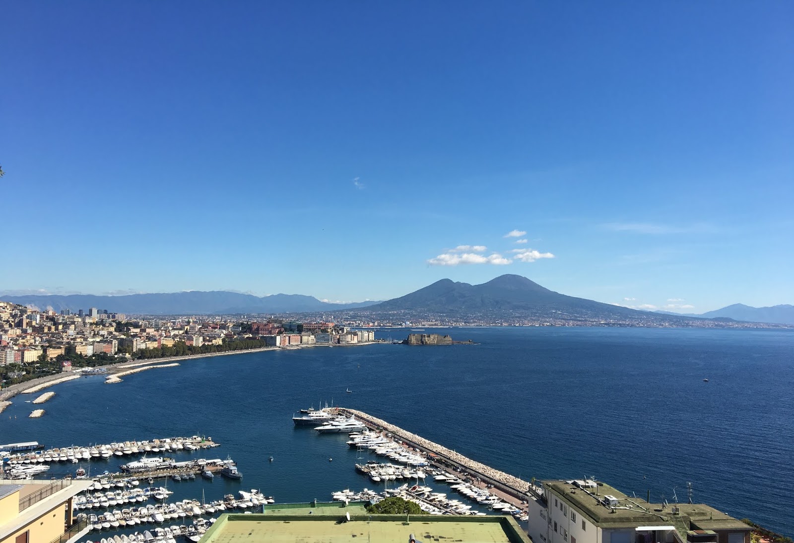 GUIDA: Gli 8 Panorami di Napoli che ti lasciano senza fiato