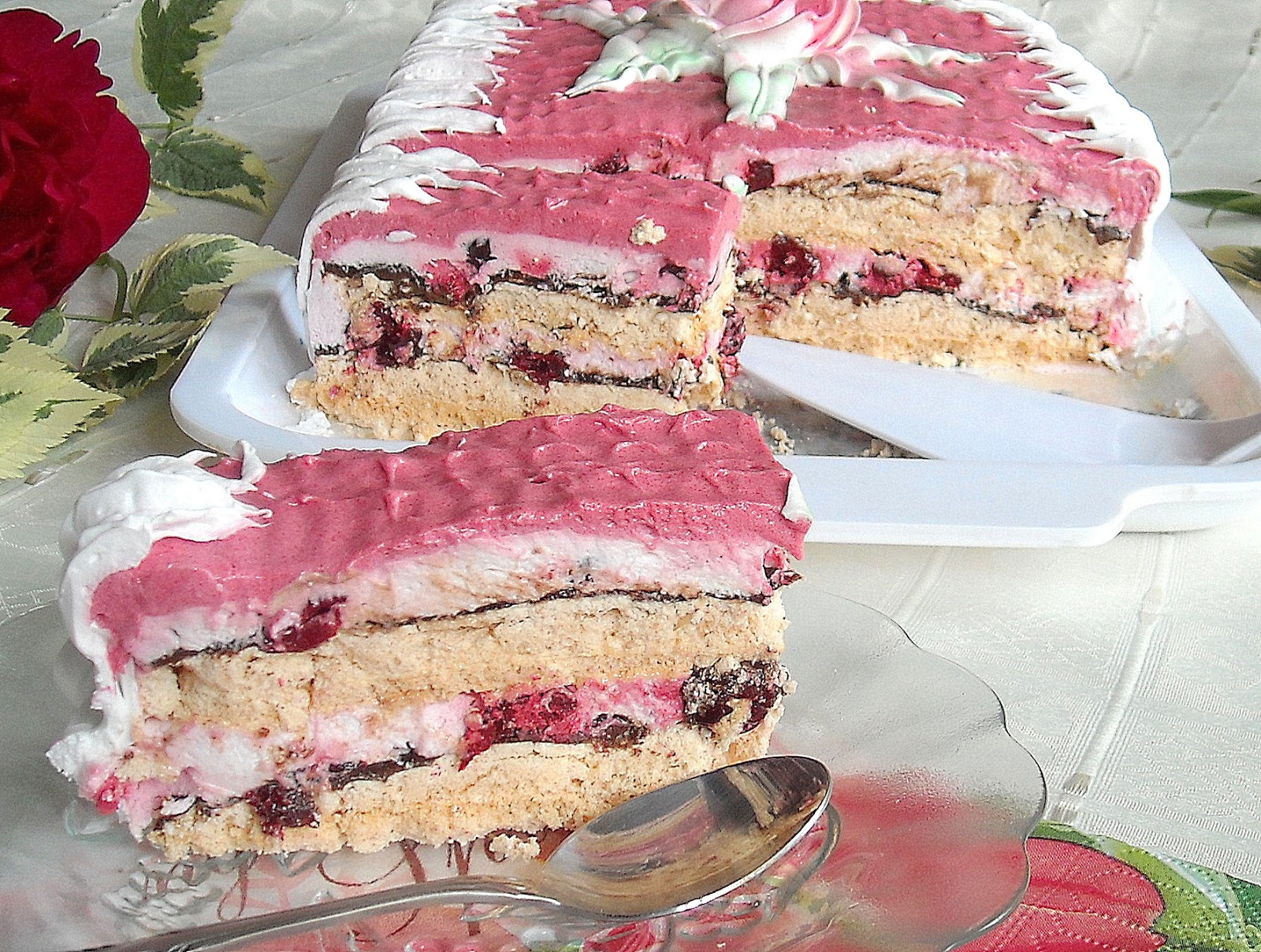 Danina kuhinja: Puslica torta sa višnjama