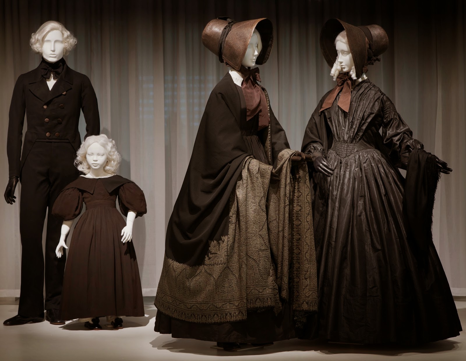 Idiosyncratic Fashionistas: GOOD MOURNING