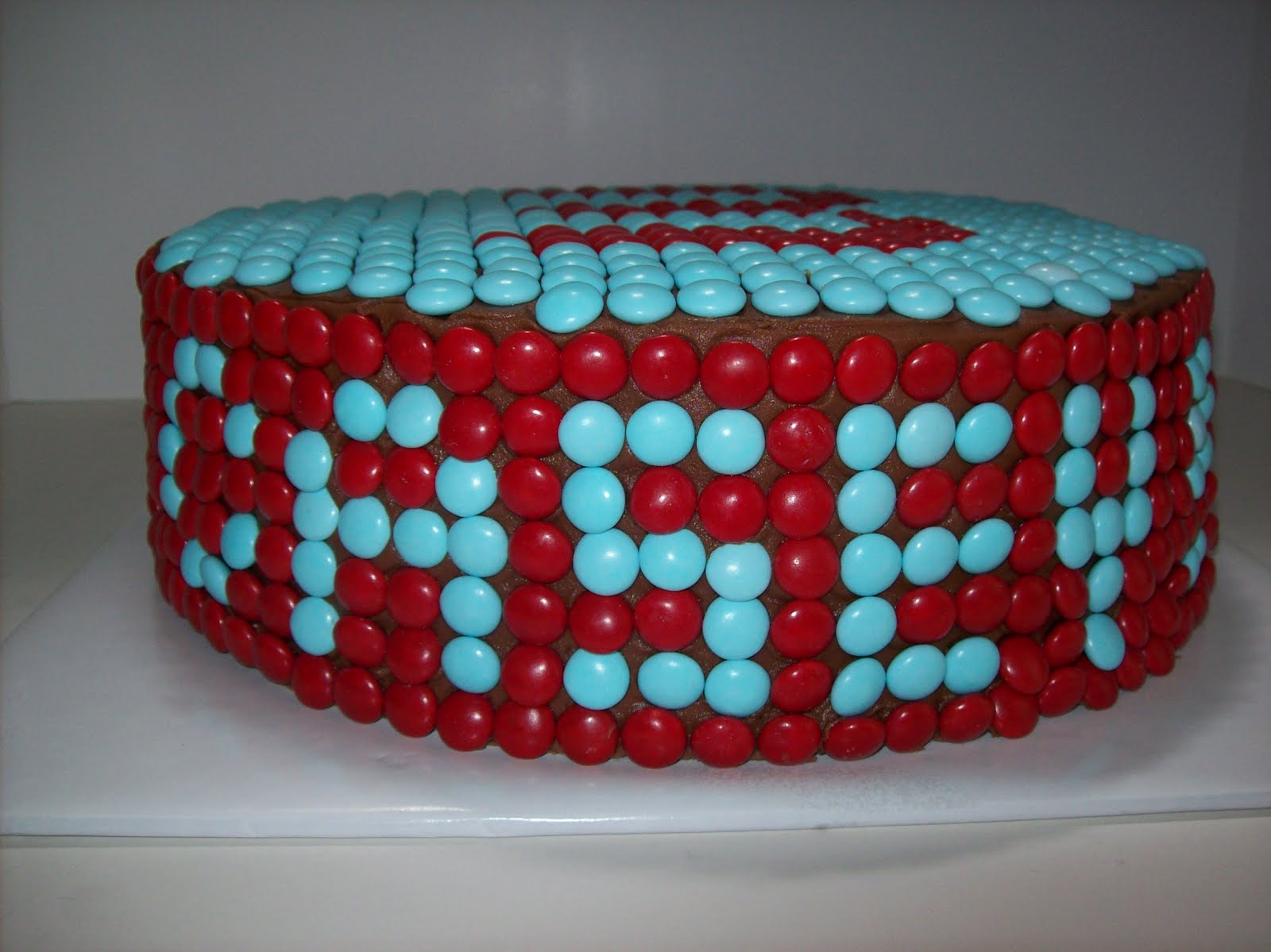 SAB Cakes!: M&M Birthday Cake