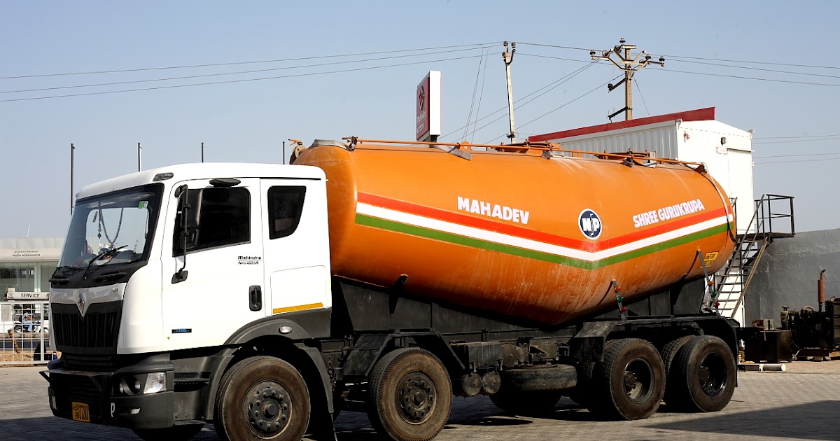 Mahindra Truck and Bus : Mahindra Navistar inaugurates Sundaram ...