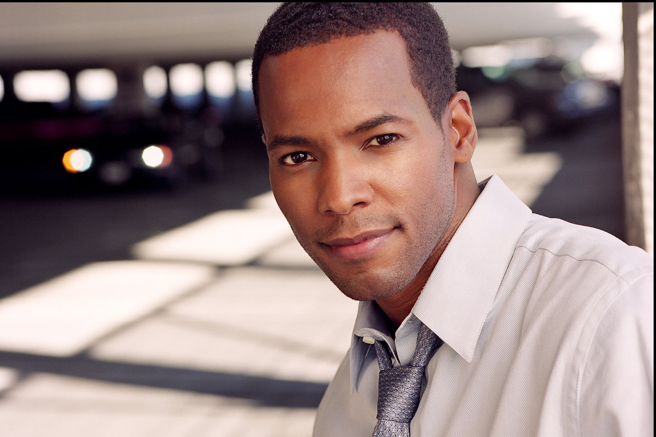 El actor, Anthony T. Montgomery , hoy cumple 44 años ~ cotibluemos