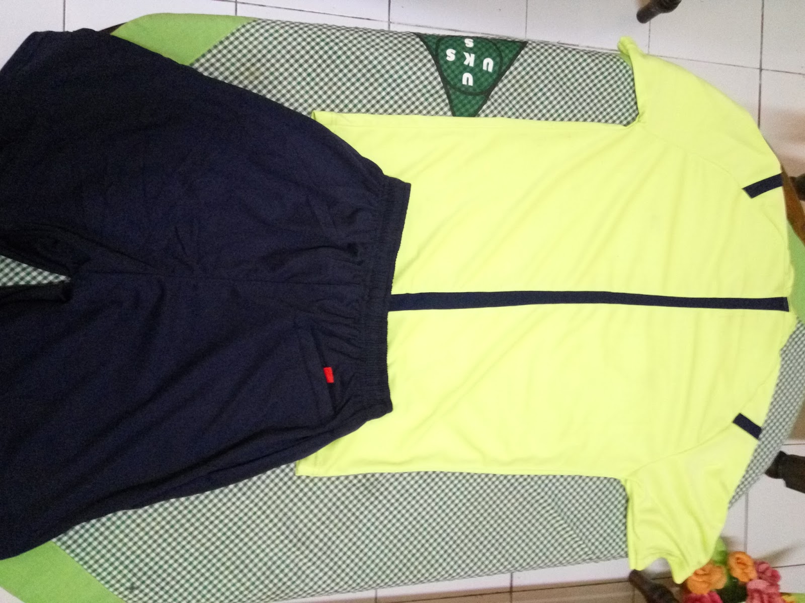 Perlengkapan Wasit Sepakbola , Futsal dan Sharing Law Off The Game ...