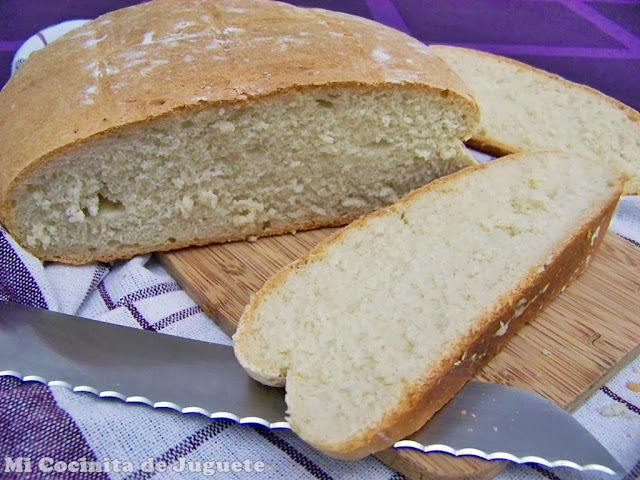 Mi Cocinita de Juguete: Receta Básica de Pan Casero