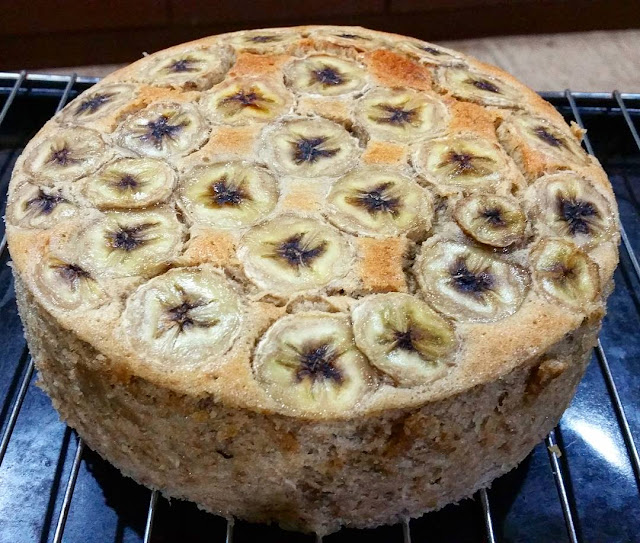 Jess-KITCHEN-Lab: Banana Sponge Cake