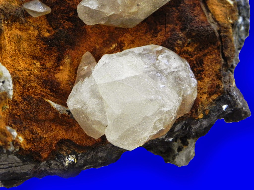 MINERALES: ANGLESITA