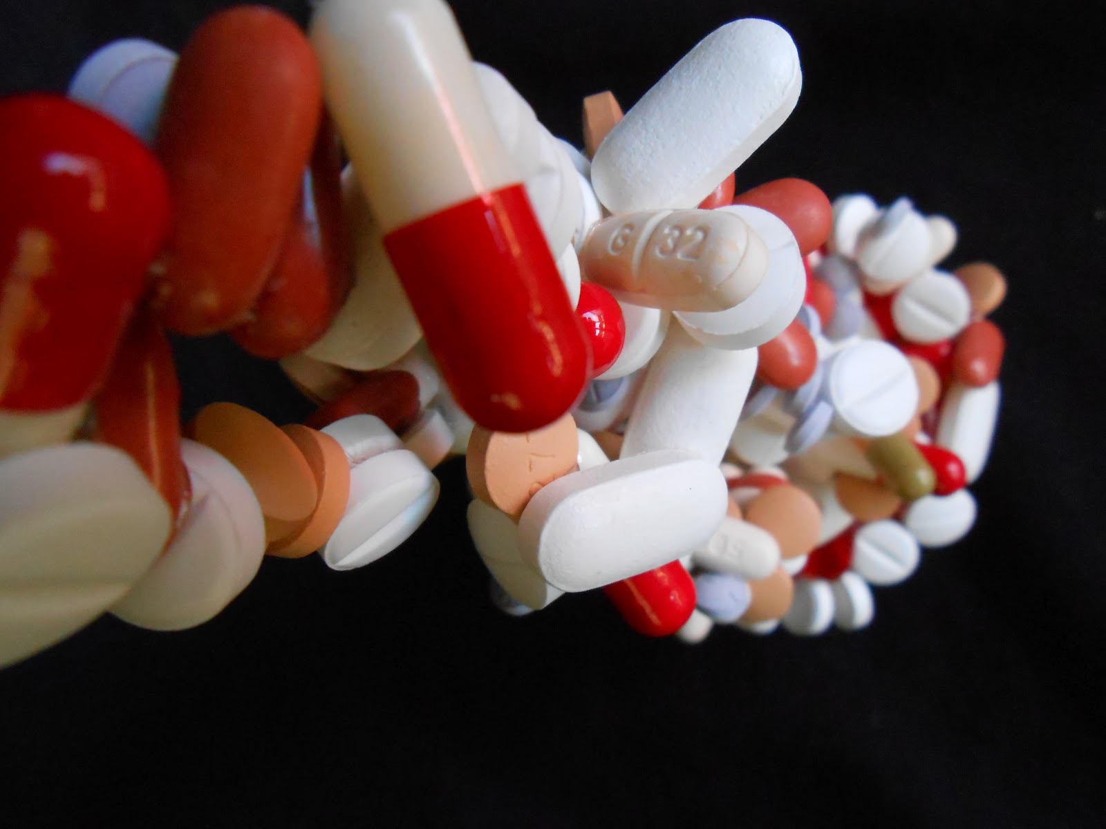 lonack signature: Pill Sculpture - allow Creativity to flow
