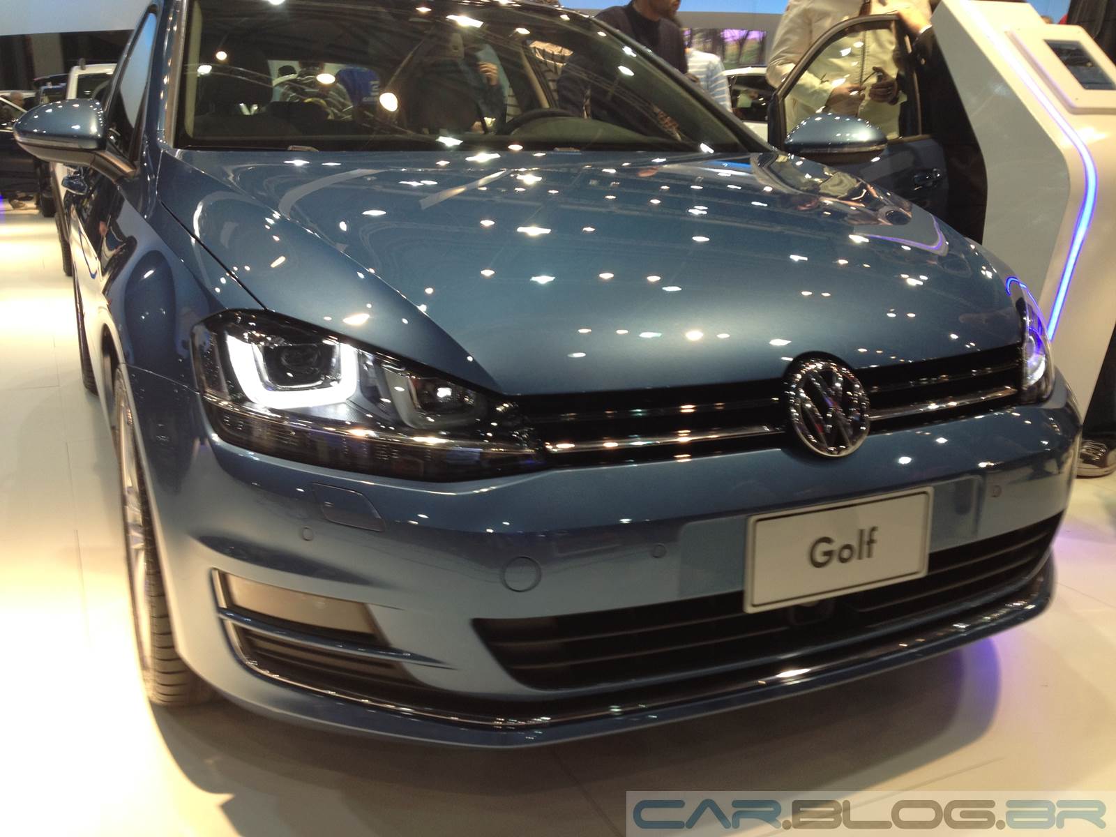 Vídeo: VW Golf 7 em Buenos Aires: Highline e GTI
