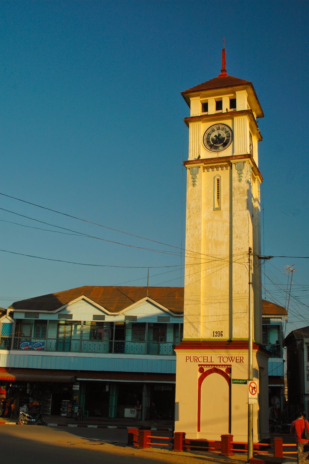 Black Eagle Flights: The official Page of Jim Goodman's Travel Writing ...