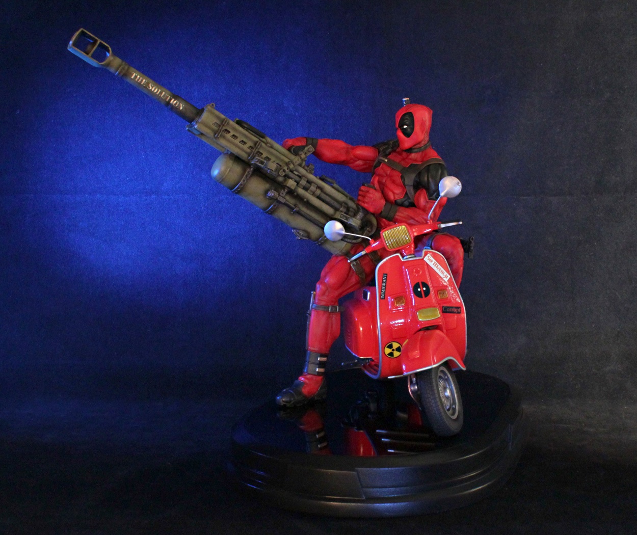 Angry Koala Gear (Vintage): Deadpool Statue from Gentle Giant Studios