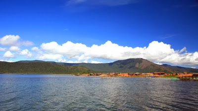 Menikmati Keindahan dan Keragaman Hayati Danau Towuti, Luwu Timur ...