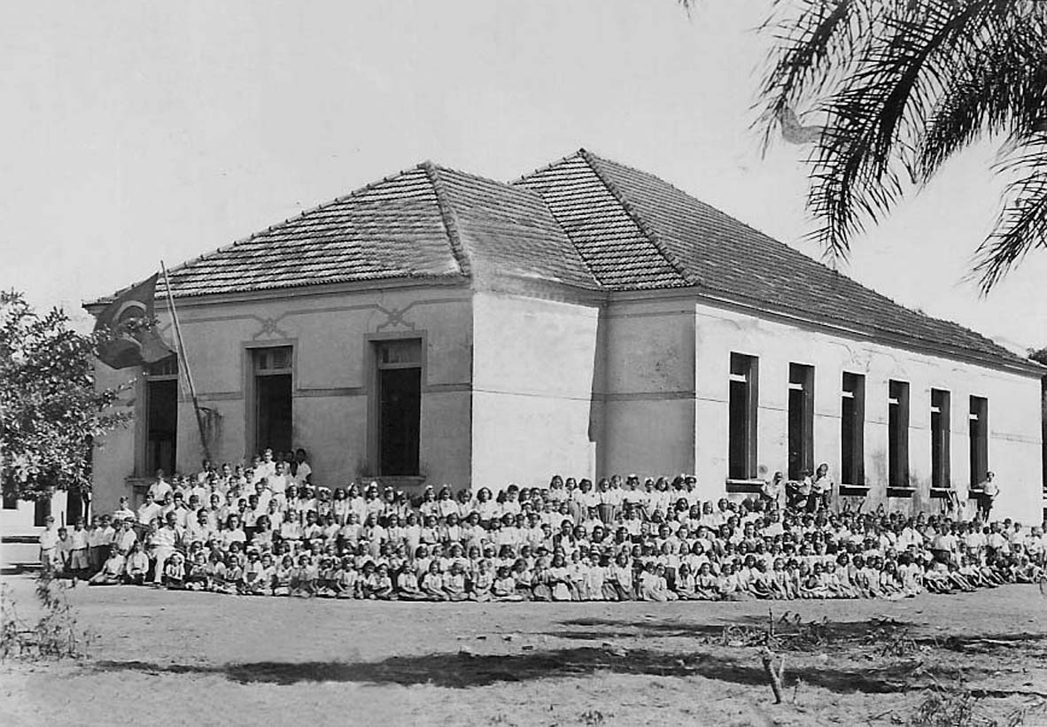 Guaraci divisa com Minas: Pequena História de Guaraci-SP, cidade Sol