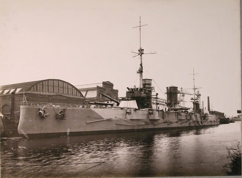 Pictures of Russian Battleship Gangut, 1911 ~ Vintage Everyday