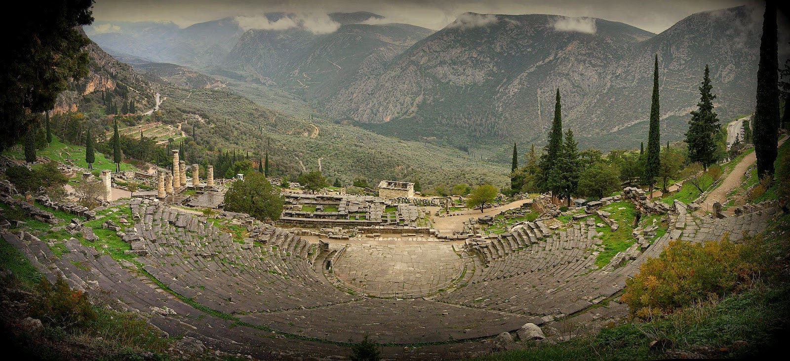 ΙΣΤΟΡΙΑ ΕΛΛΗΝΙΚΗ ΚΑΙ ΠΑΓΚΟΣΜΙΑ : ΟΙ ΔΕΛΦΟΙ ΚΑΙ ΤΟ ΜΑΝΤΕΙΟ ΤΩΝ ΔΕΛΦΩΝ