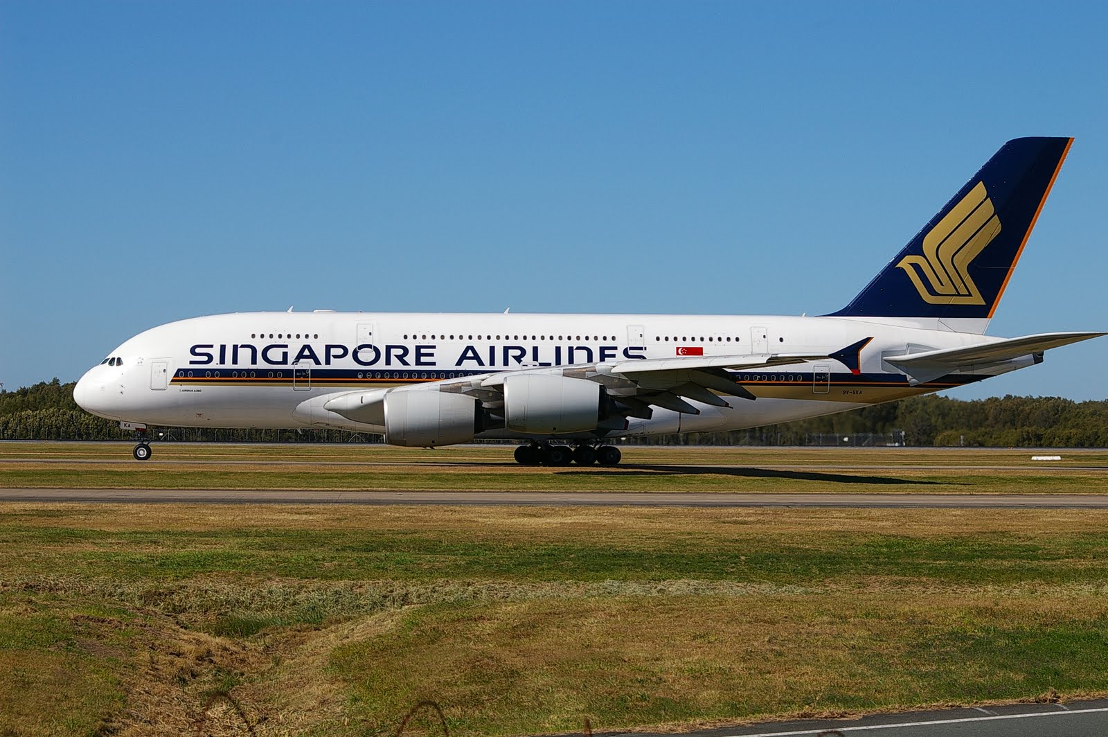 South East QLD Aviation News.: SINGAPORE A380 first visit today