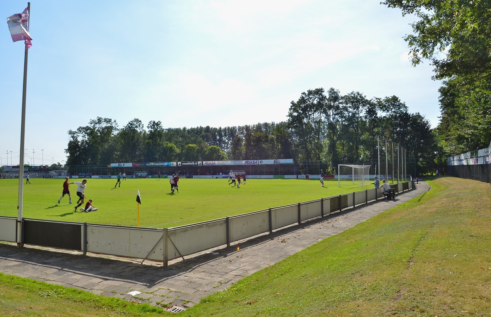 Extreme Football Tourism: NETHERLANDS: vv Naaldwijk