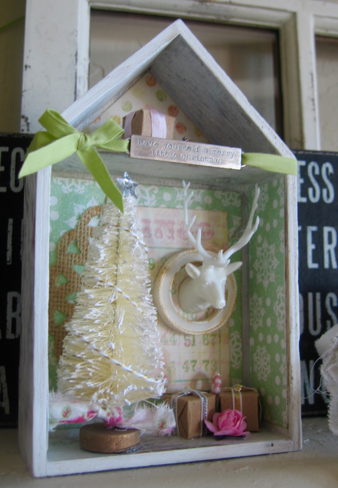 Designs by Sharon: Shabby Chic Vignette House
