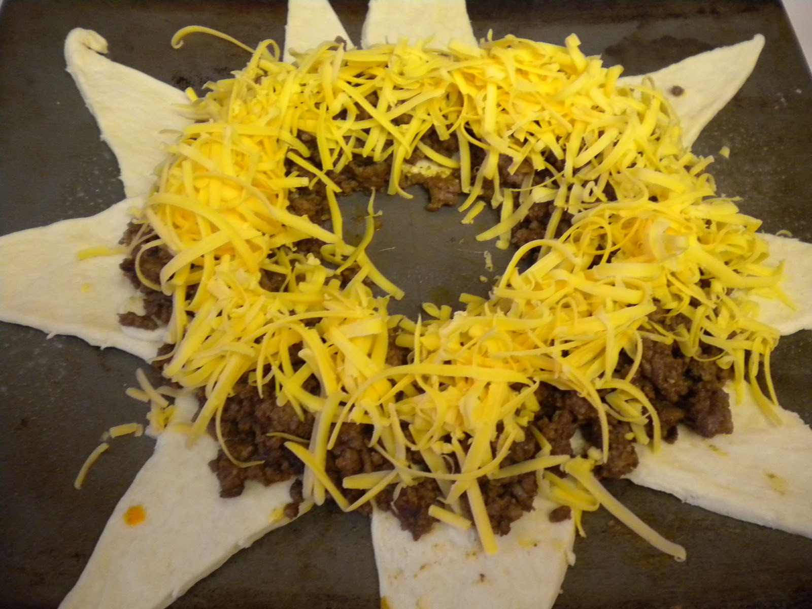 Shabby Brocante: Taco Ring. That's what's for dinner tonight.