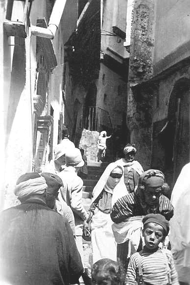 EN ALGÉRIE: LE CHAÂBI POUR LES NULS