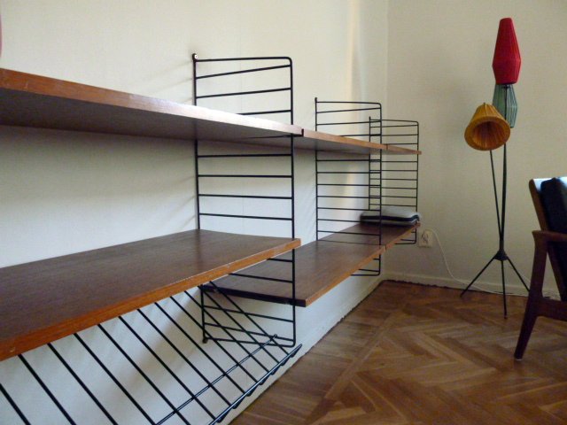 La mômes Old fashioned: Hemmafix med stringhyllor