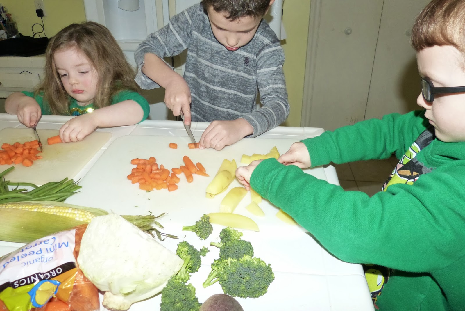 Paula's Primary Classroom: V is for vegetables - and various other things.