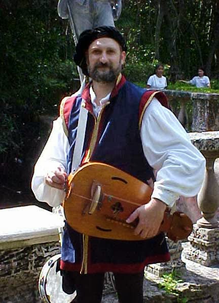 The Beret Project: Hurdy gurdy
